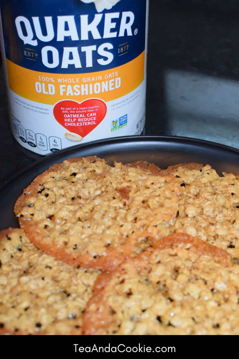 Butterscotch Lace Cookies: Flaky Toffee Oatmeal Cookies