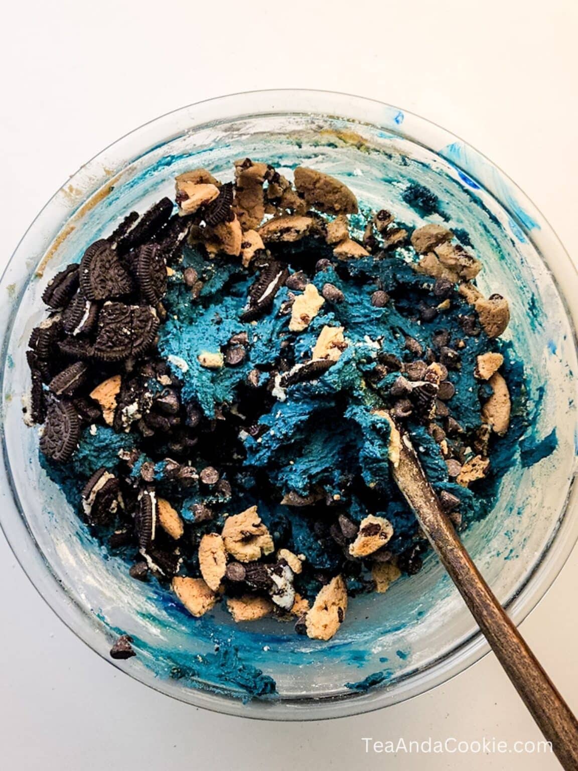 Cookie Monster Cookies: Fun, Blue, And Loaded With Treats