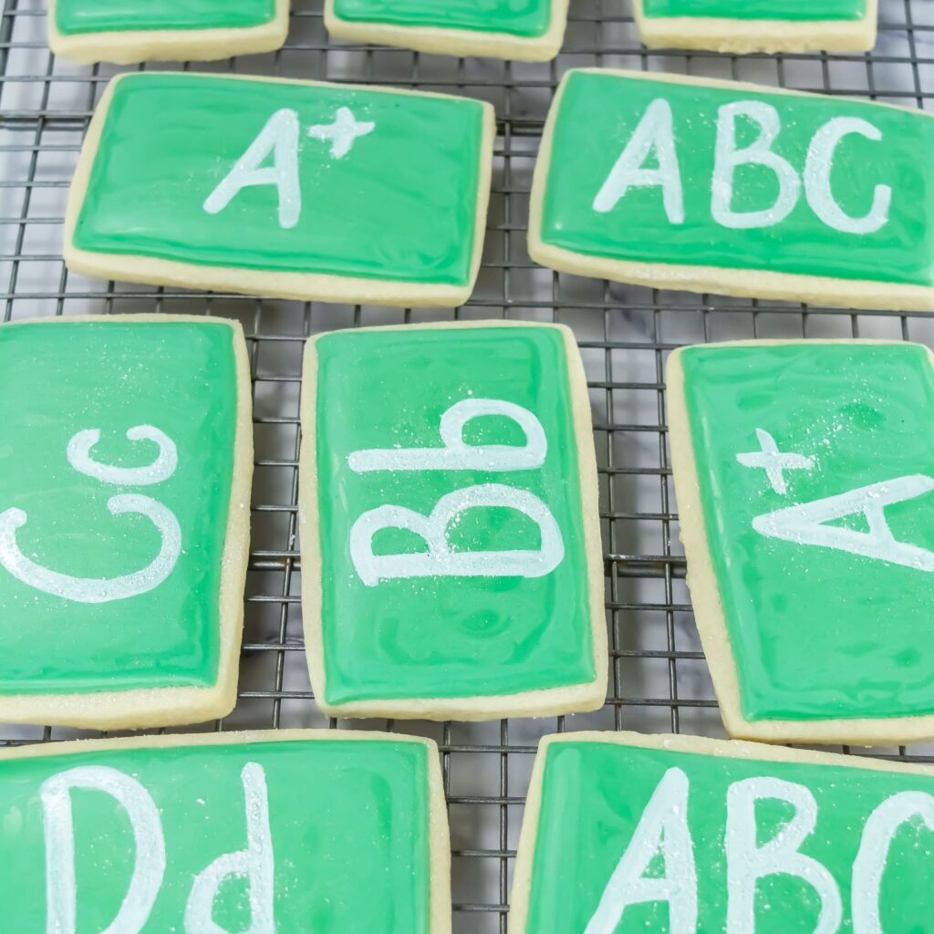 Chalkboard Cookies With Icing Recipe: Back To School Treat