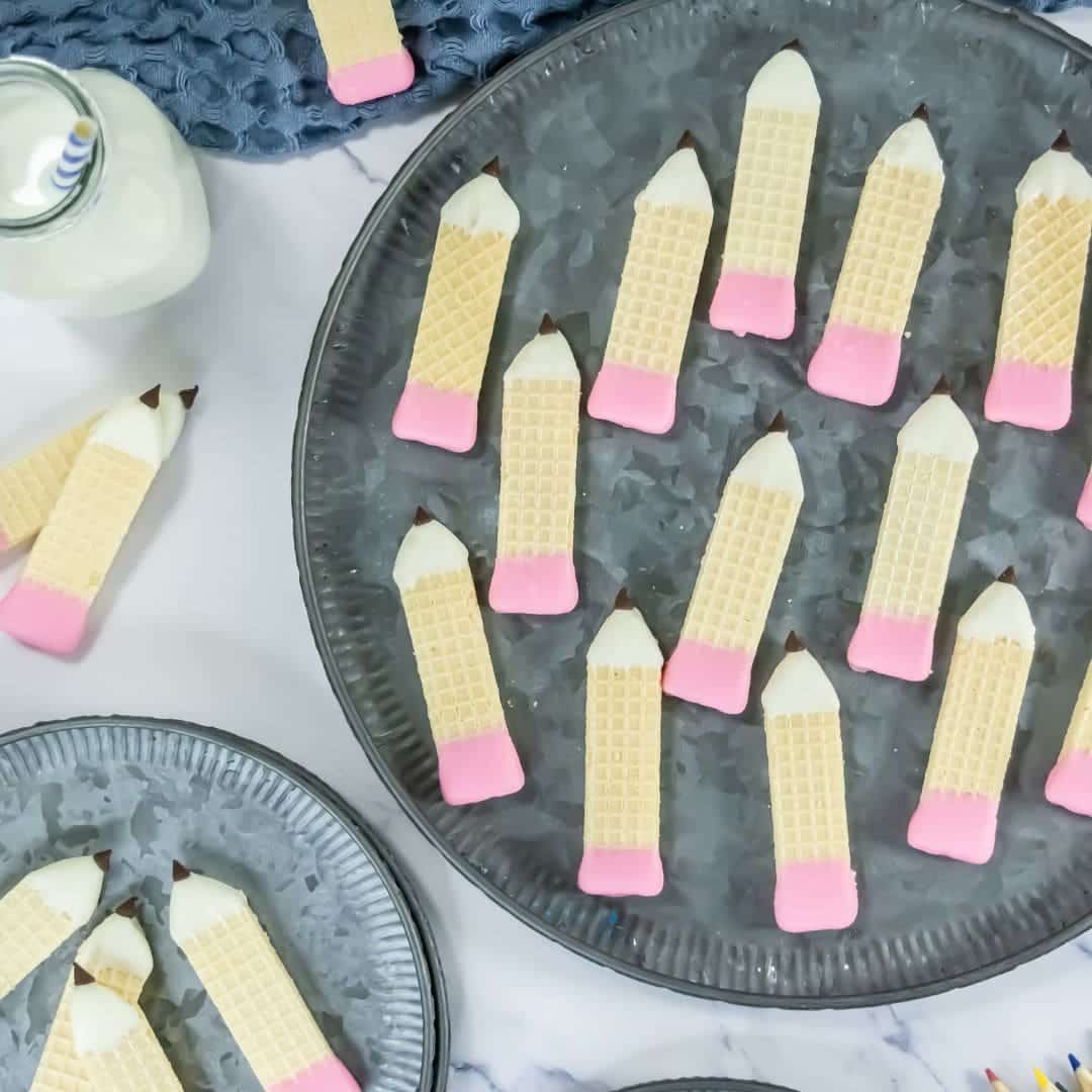 Cute Pencil Wafer Cookies To Make For Back To School Treat